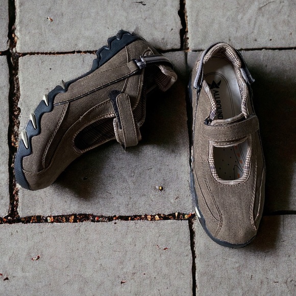 Mephisto | Shoes | Allrounder Mephisto Niro Walking Hiking Shoes Sand ...
